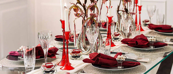 Table Decoration Rich Red Theme 'Flaming Pandora' – Amiramour